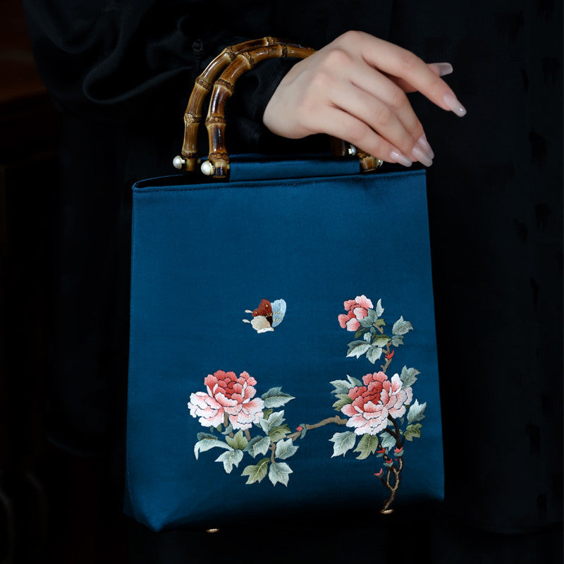 [Chinoiserie] Flower Butterfly Embroidery Handbag | Bag | Three Fleas