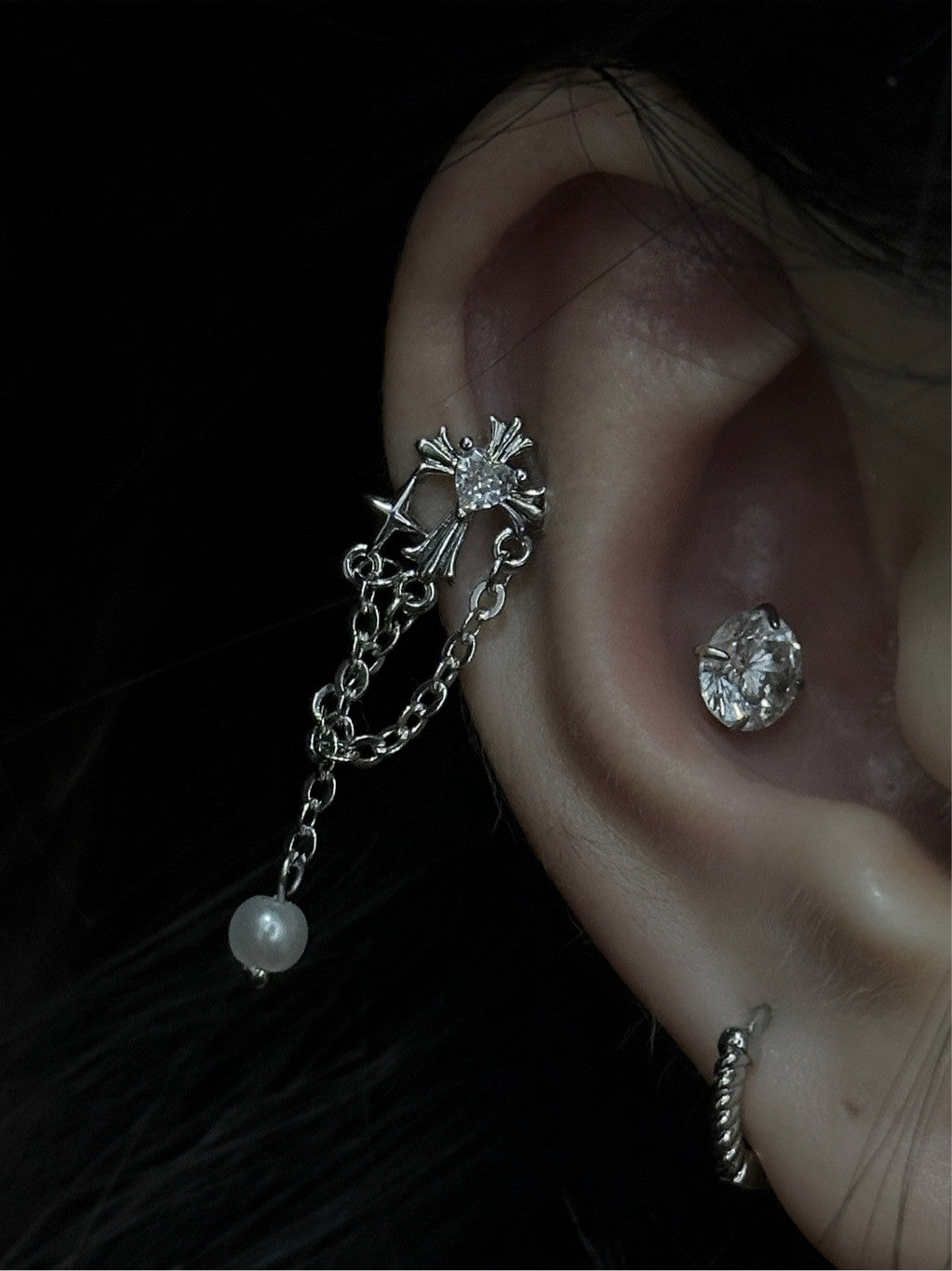 Cross Heart Chain Threaded Screw Flat Black Earring | Indie Jewelry Design | Three Fleas