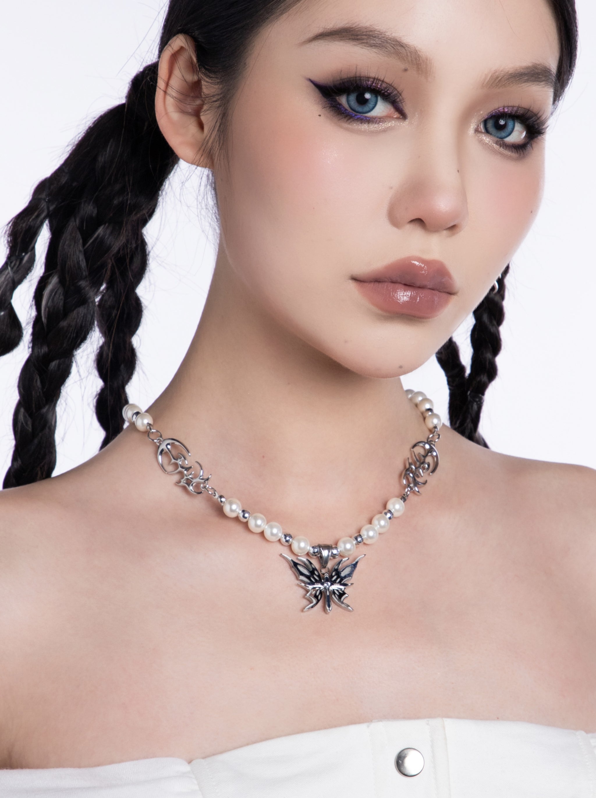 Dreamcore Butterfly Pendant Pearl Necklace | Jewelry | Three Fleas