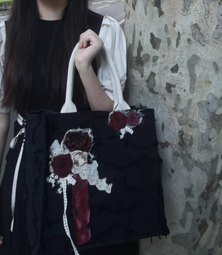 Duke Red Roses Lace Tote | Bag | Three Fleas