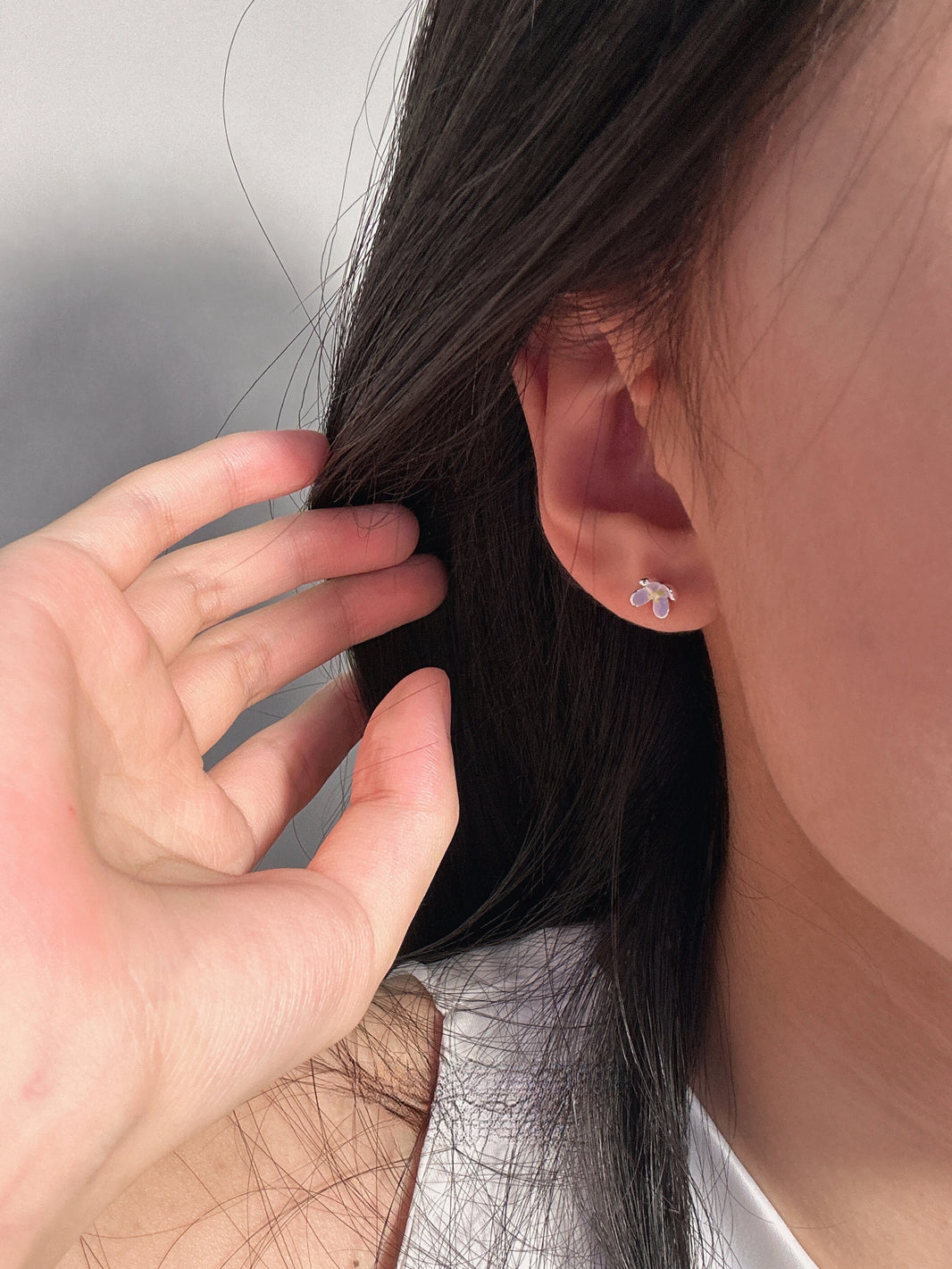 Earring – Three Fleas