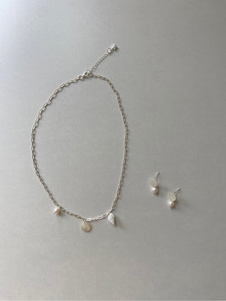Shell Pearl Necklace | Jewelry | Three Fleas